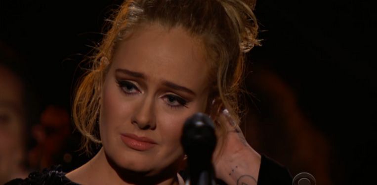 WOW: Adele draagt Grammy op aan Beyonce - Flair - Voor jou, over jou